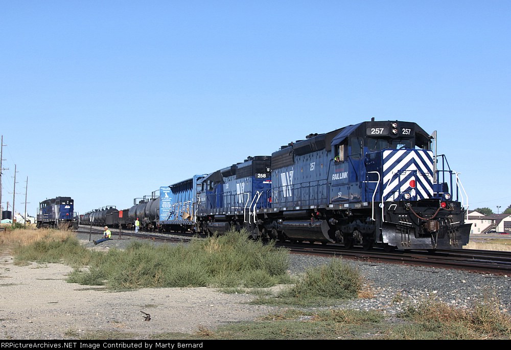 MRL 257 and 258 Just Put the Train Together After a Pick-up